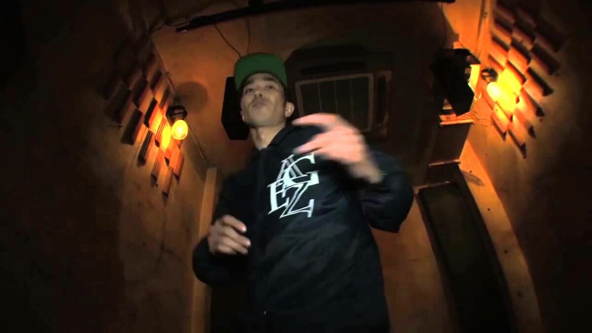 LIBRO【MV】タイムトラベル - s-eigamura